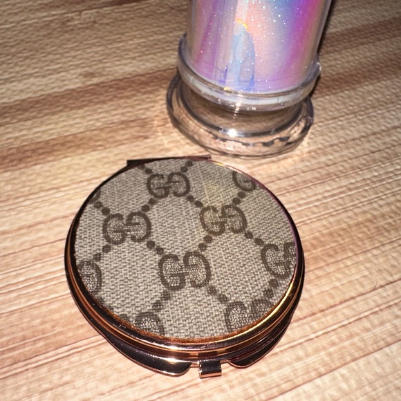 Gucci | Accessories | Gucci Monogram Upcycled Rose Gold Mirror Compact ...